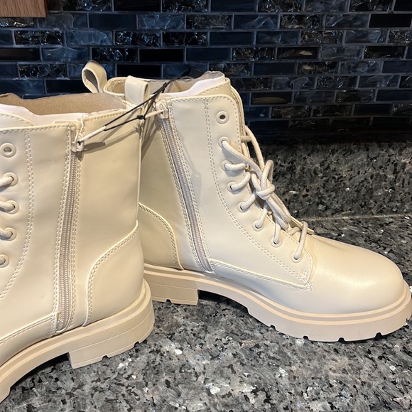 No Boundaries | Shoes | No Boundaries Nwt Ivory Vegan Leather Lace Up ...